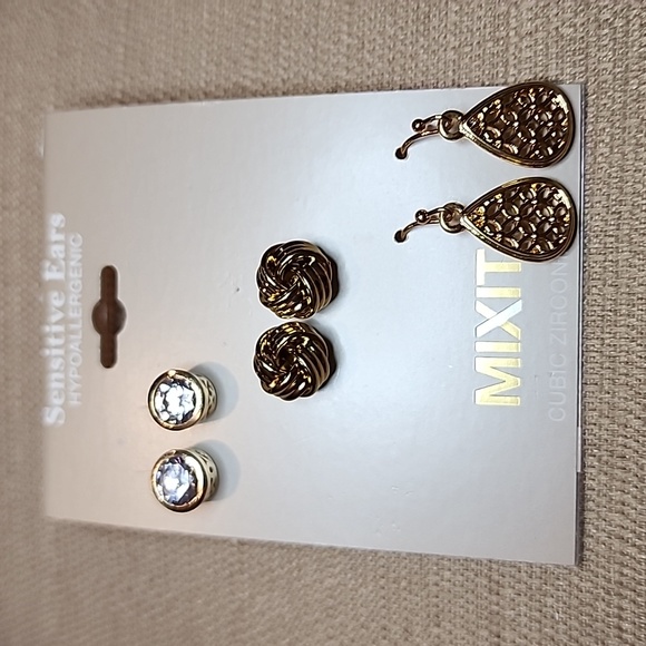 Mixit | Jewelry | New 3 Piece Earrings Set | Poshmark